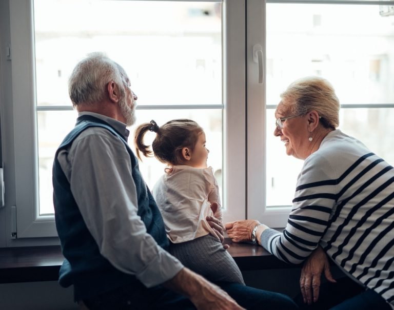 Explaining Dementia to Children – Here’s How - ReaDementia